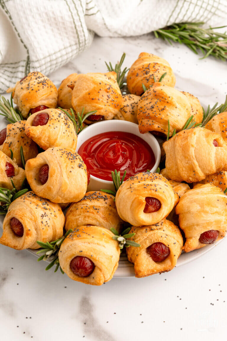 Crescent Roll Pigs in a Blanket - Granny's in the Kitchen
