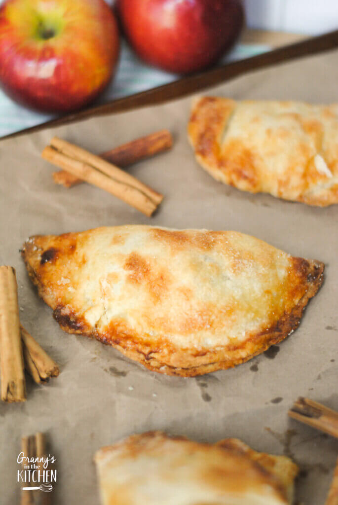Apple Hand Pies - Granny's in the Kitchen
